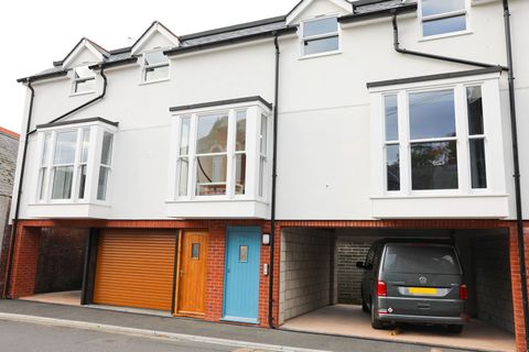 2 bed flat for sale in Thomas Tucker Building, Exmouth EX8, £240,000 ...