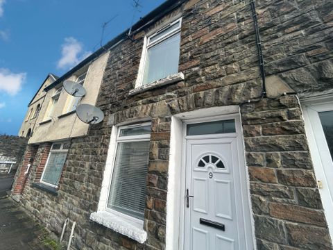2 bed property to rent in Baglan Street, Treherbert, Treorchy CF42, £ ...