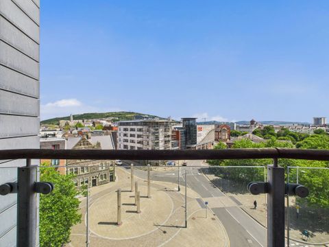 Princess Way, Excelsior SA1, 1 bed flat to rent, £950 pcm - Zoopla