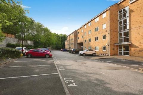 Halifax Road, Huddersfield HD3, 2 bed flat to rent, £850 pcm - Zoopla