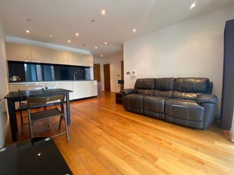Milliners Wharf, Munday Street, Manchester M4, 1 bed flat to rent, £ ...