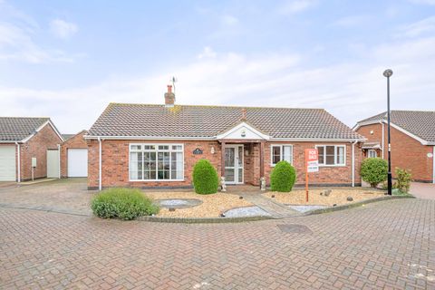 St Nicholas Close, Addlethorpe PE24, 3 bed detached bungalow for sale ...