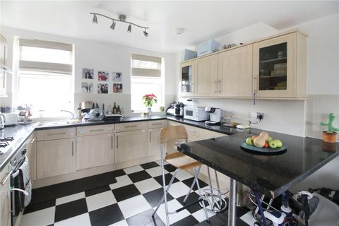 The Sycamores, Rowhill Road, Hextable, Swanley BR8, 2 bed flat for sale ...