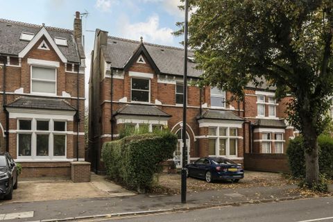 1 bed flat for sale in Gordon Road, London W5, £399,950 - Zoopla