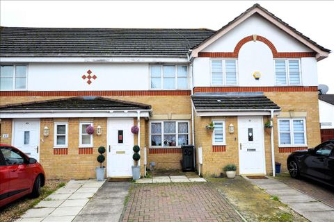 Highfield Road, Feltham, Middlesex TW13, 2 bed terraced house for sale ...