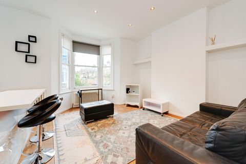 Roderick Road, South End Green NW3, 2 bed flat to rent, £2,375 pcm - Zoopla