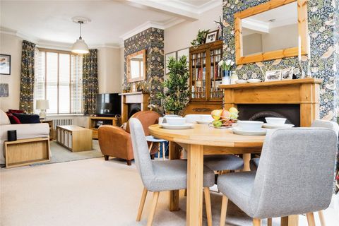 2 bed terraced house for sale in Holbrook Road, London E15, £500,000 ...