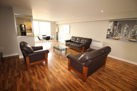 The Quadrangle, 1 Lower Ormand Street, Manchester M1, 2 bed flat to ...