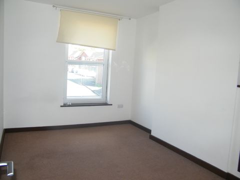 2 bed property to rent in Howell Road, Exeter EX4, £1,400 pcm - Zoopla