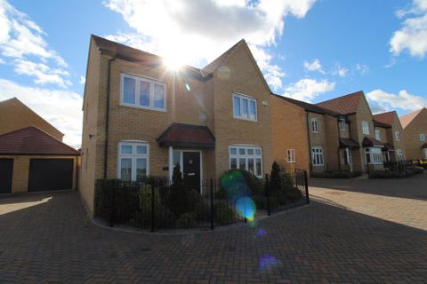 4 bed detached house to rent in Barker Way, West Cambourne, Cambridge ...