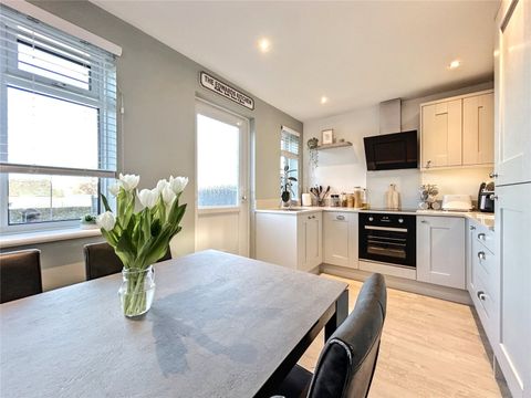 Lamberhurst Green, Twydall, Rainham, Kent ME8, 3 bed terraced house for ...