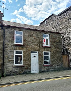 Van Road, Caerphilly CF83, 2 bed end terrace house to rent, £925 pcm ...