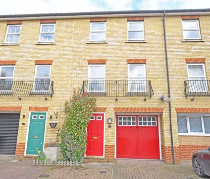 4 bed property for sale in Albert Reed Gardens, Tovil, Maidstone ME15 ...