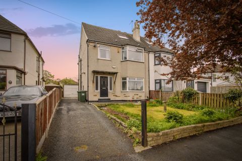 Ringwood Avenue, Leeds LS14, 4 bed semi-detached house for sale, £ ...