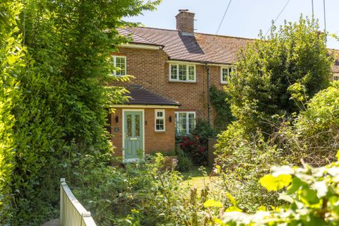 3 bed end terrace house for sale in Priory Road, Forest Row RH18, £ ...