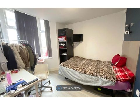 Cameron Street, Liverpool L7, Room to rent, £475 pcm - Zoopla