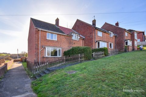 2 bed end terrace house to rent in Spital Bridge, Whitby YO22, £725 pcm ...