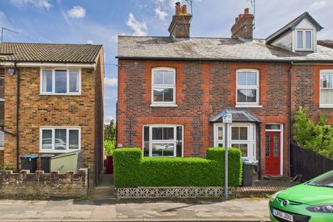 2 bed end terrace house for sale in South Hill Road, Hemel Hempstead ...