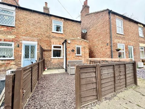 Riverhead, Louth LN11, 2 bed end terrace house for sale, £110,000 - Zoopla