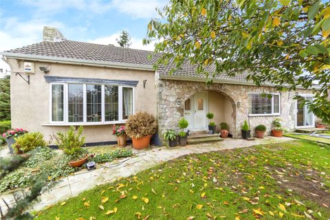 Main Street, Ravenfield, Rotherham, South Yorkshire S65, 3 bed bungalow ...