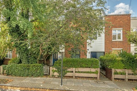 Rossiter Road, Balham SW12, 3 bed property for sale, £700,000 - Zoopla