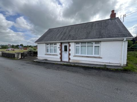Carreg Sawdde, Llangadog, Carmarthenshire. SA19, 2 bed detached ...