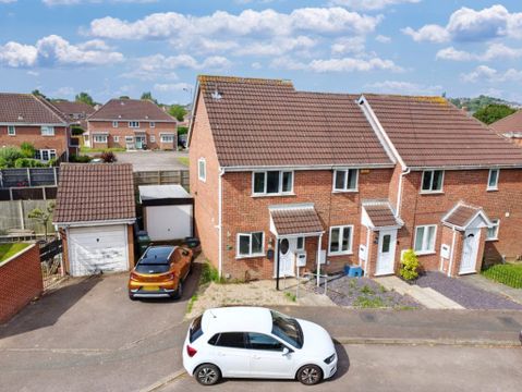 Drummond Avenue, Netherfield, Nottingham NG4, 2 bed terraced house to ...