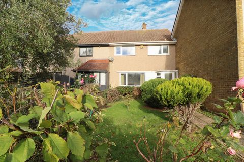Long Riding, Basildon, Essex SS14, 4 bed terraced house for sale, £ ...