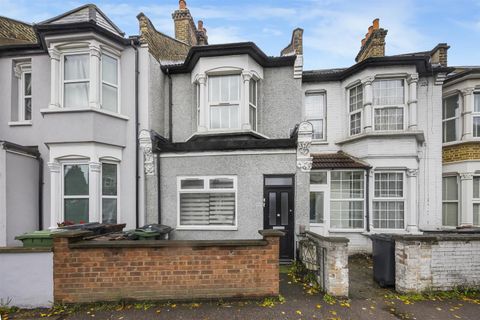 Forest Road, Walthamstow, London E17, 2 bed flat for sale, £375,000 ...
