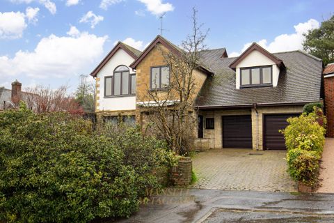 Acorn Close, East Grinstead RH19, 4 bed detached house for sale, £ ...