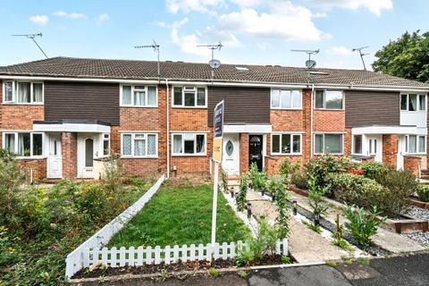 Shelfinch, Toothill, Swindon SN5, 2 bed terraced house for sale, £ ...