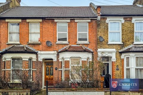 Sperling Road, Bruce Grove, London N17, 2 bed terraced house for sale ...
