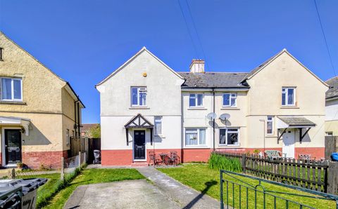 Avening Road, Gloucester GL4, 3 bed semi-detached house for sale, £ ...