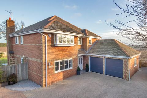 Main Road, Longfield Hill, Longfield, Kent DA3, 5 bed detached house ...