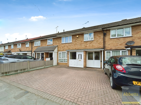 Whitmore Way, Basildon SS14, 3 bed property to rent, £1,650 pcm - Zoopla