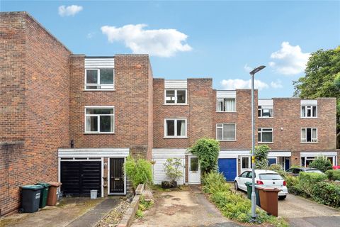3 bed terraced house for sale in Townfield, Rickmansworth ...