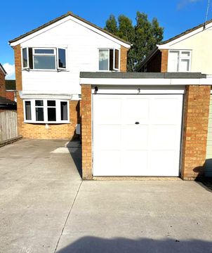 3 bed detached house to rent in Wentworth Road, Fleckney, Leicester LE8 ...