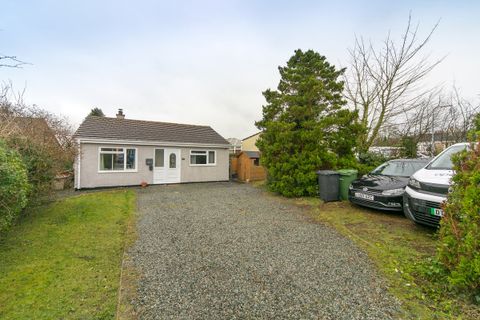 Cae Bach Aur Estate, Bodffordd, Anglesey LL77, 2 bed detached bungalow ...