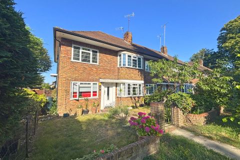 Queens Road, Queens Court Queens Road KT2, 3 bed maisonette for sale, £ ...