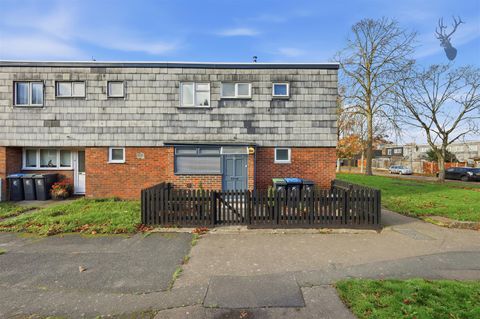 Milhoo Court, Waltham Abbey EN9, 3 bed end terrace house for sale, £ ...