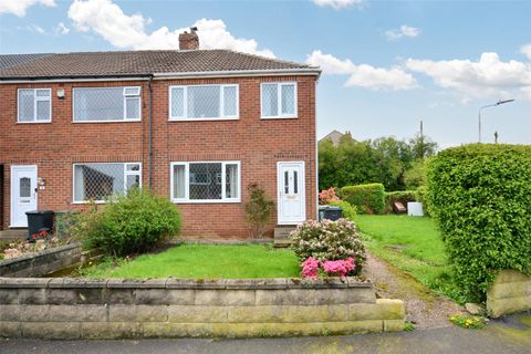 3 bed town house for sale in Haigh Gardens, Rothwell, Leeds, West ...