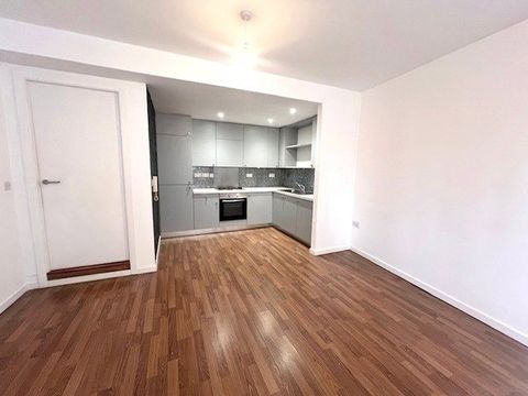 Cheapside, Liverpool, Merseyside L2, 2 bed flat to rent, £875 pcm - Zoopla