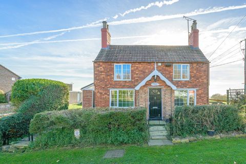 3 bed detached house for sale in Blacksmith Lane, East Keal PE23, £ ...