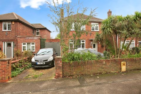 Warwick Road, Walton, Peterborough PE4, 3 bed detached house for sale ...
