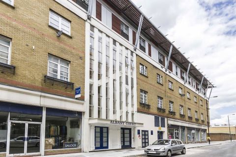 Plumbers Row, Aldgate E1, 1 bed flat to rent, £1,900 pcm - Zoopla