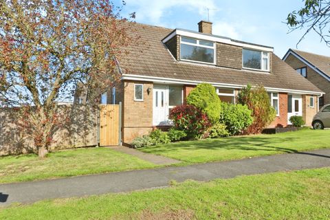 3 bed semi-detached house for sale in Chapel Close, Skirlaugh, Hull ...