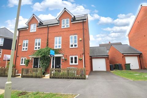 3 bed semi-detached house for sale in Kingsman Drive, Botley ...