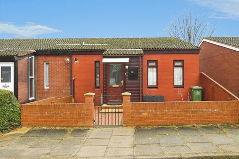 Freshwater Drive, Basildon, Essex SS16, 3 bed end terrace house for ...