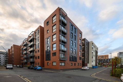 The Loom, Harrison Street, Manchester M4, 2 bed flat to rent, £1,250 ...