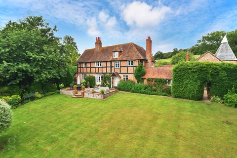 5 bed detached house for sale in Stretton Grandison, Ledbury HR8, £ ...